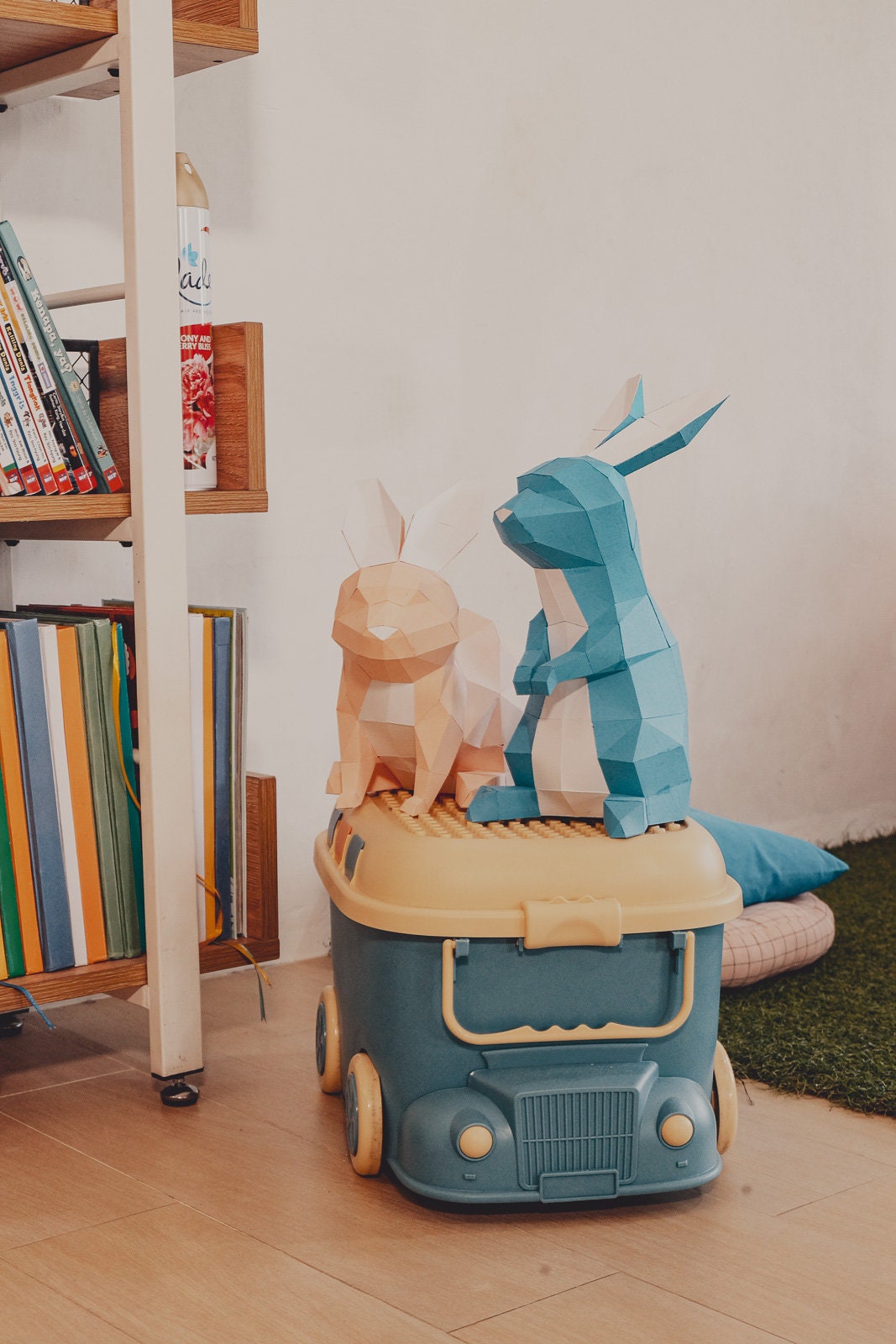 Two Bunnies Papercraft 3D, Low Poly Rabbit, Digital Template, Poly ...