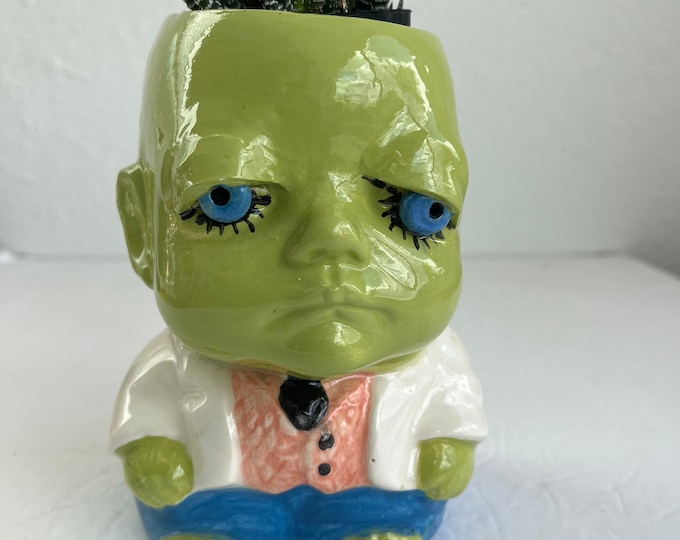 Little Green Man Planter - Etsy
