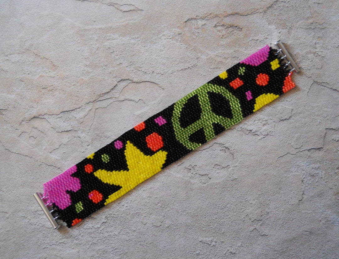 PATTERN: 2-drop Peyote Stitch Bracelet, "peace", Retro, 5 Colors - Etsy