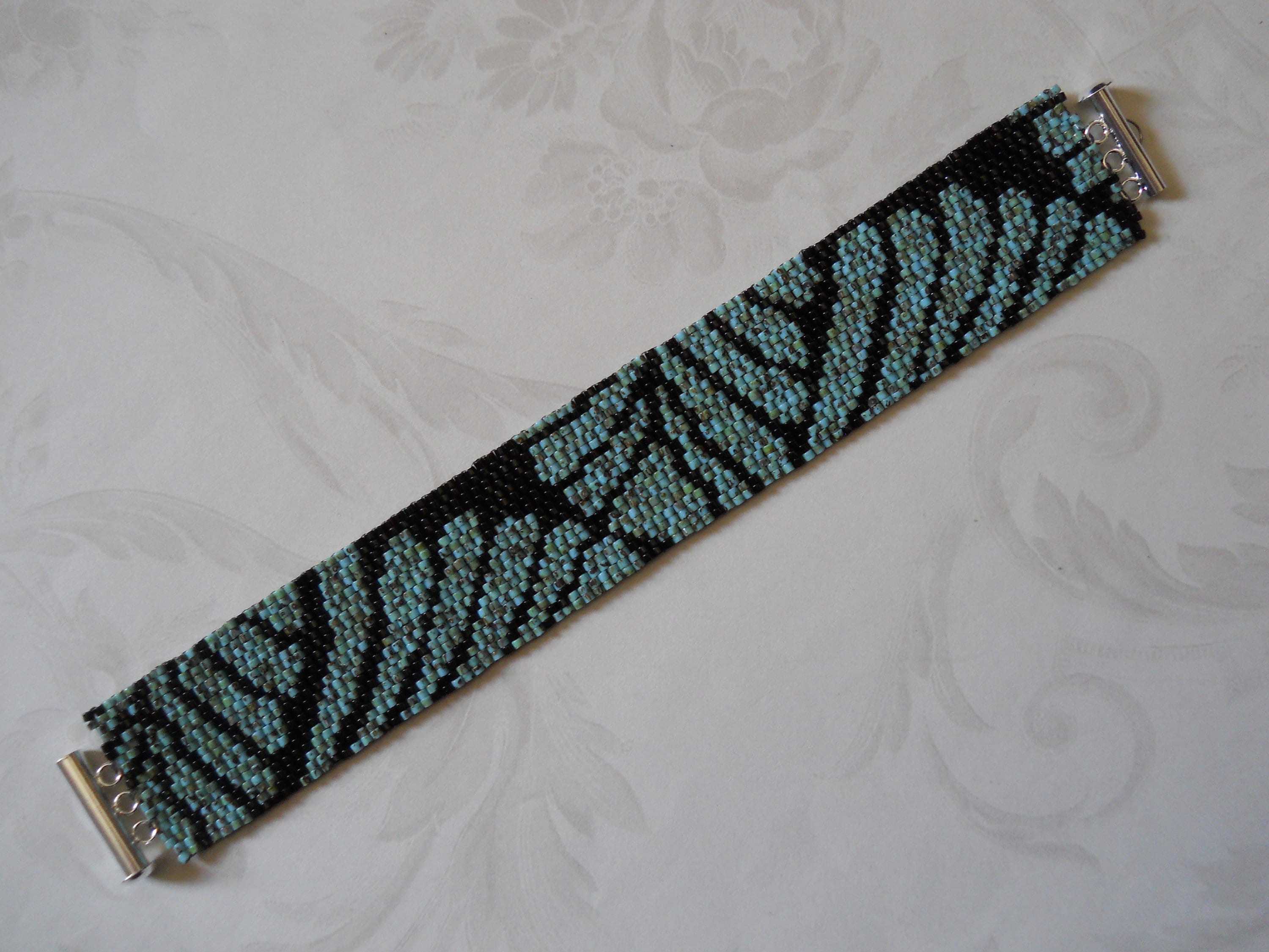 PATTERN: 2-drop Even Count Peyote Stitch Bracelet, Large Leaves, 2 ...