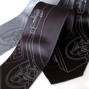 Gift for DJ, Dj Gifts for Men. Record Player Necktie, Technics 1200 ...