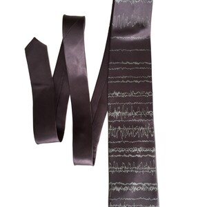 EEG Necktie Brainwaves Tie Sleep Cycles Brain Waves Necktie. Insomnia ...