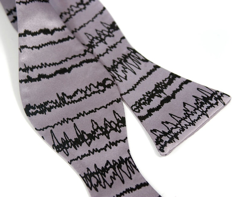 Brainwaves Bow Tie, Self Tie Bow Tie. EEG Sleep Cycles, Brain Waves Bow ...