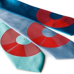 Record Necktie, Gift for Him. Vinyl Record, Tie for Men, Music Gift ...