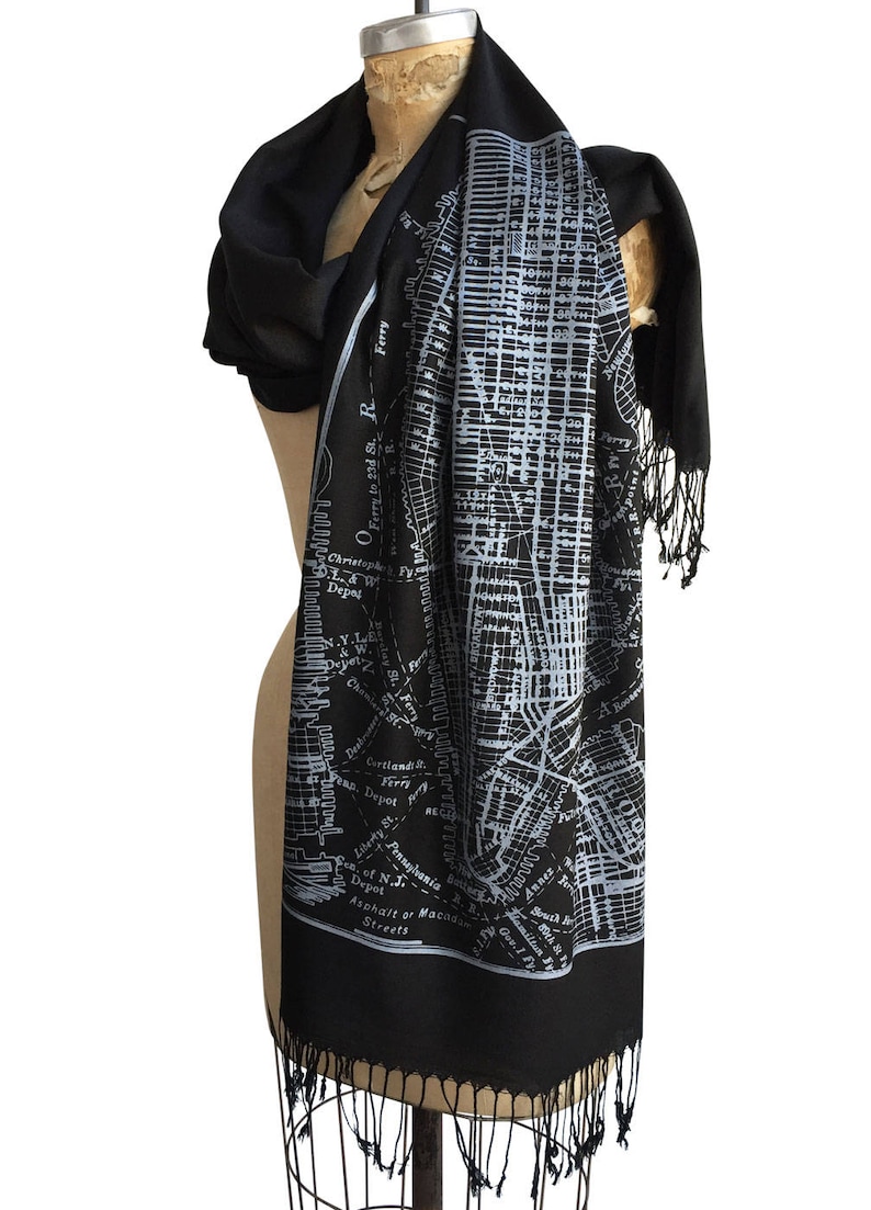 New York City Map Scarf, Subway Map Print Fringed Scarf. Bamboo ...