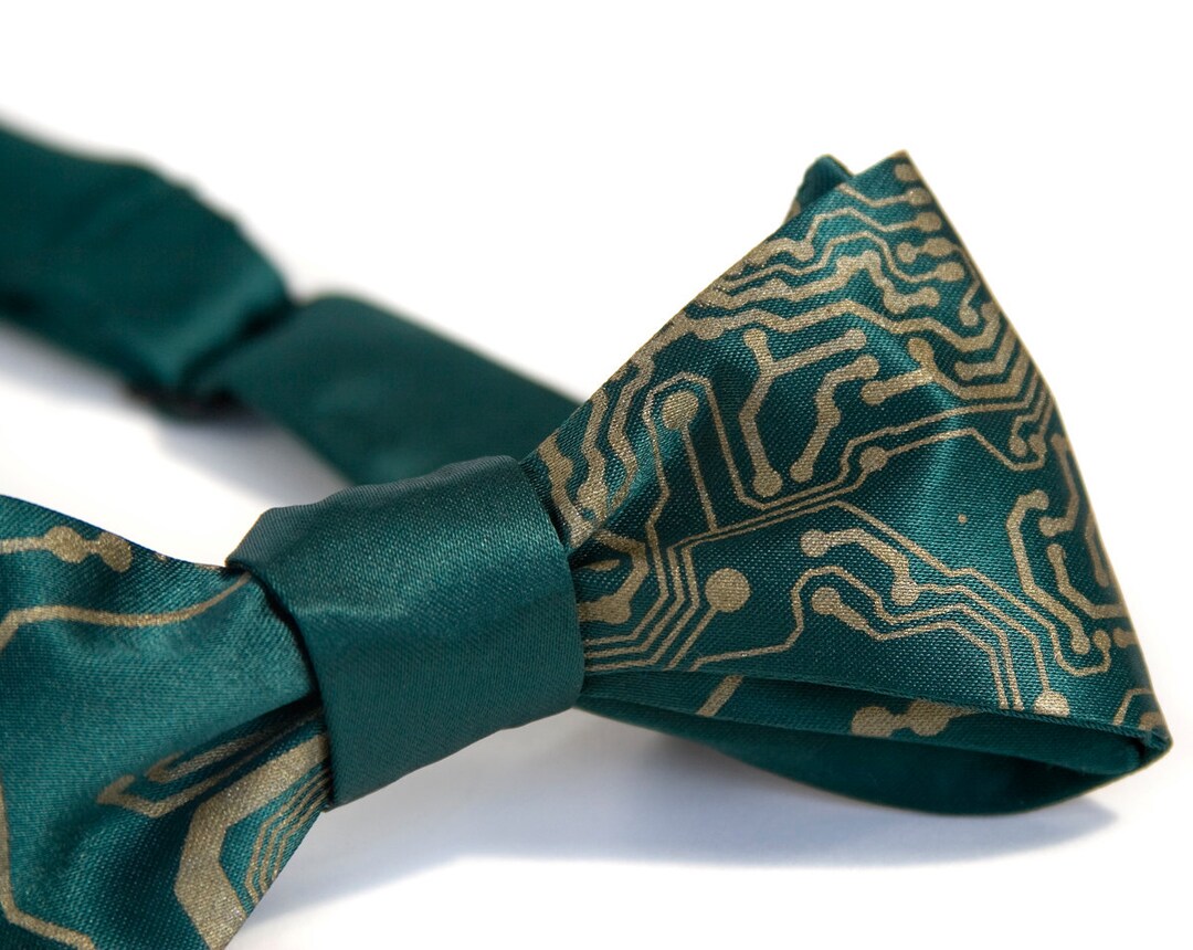 Circuit Board Bow Tie. Circuit Board Print Men's Bow Tie. Computer ...