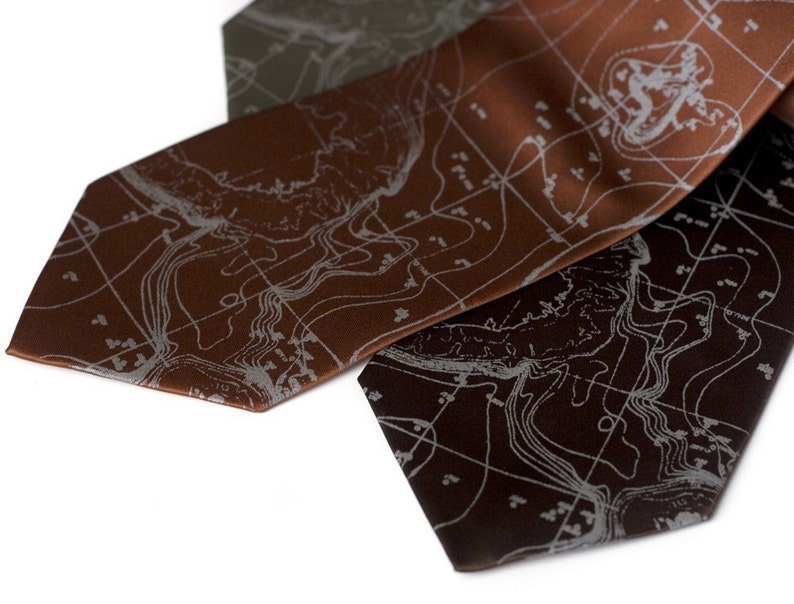 Sea Floor Map Necktie. Contour Map, Topographic Print Mens Tie ...