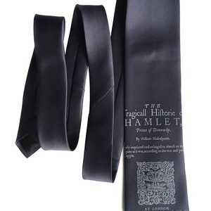 Hamlet Necktie, Shakespeare Gift, Literary Gifts for Him. William ...