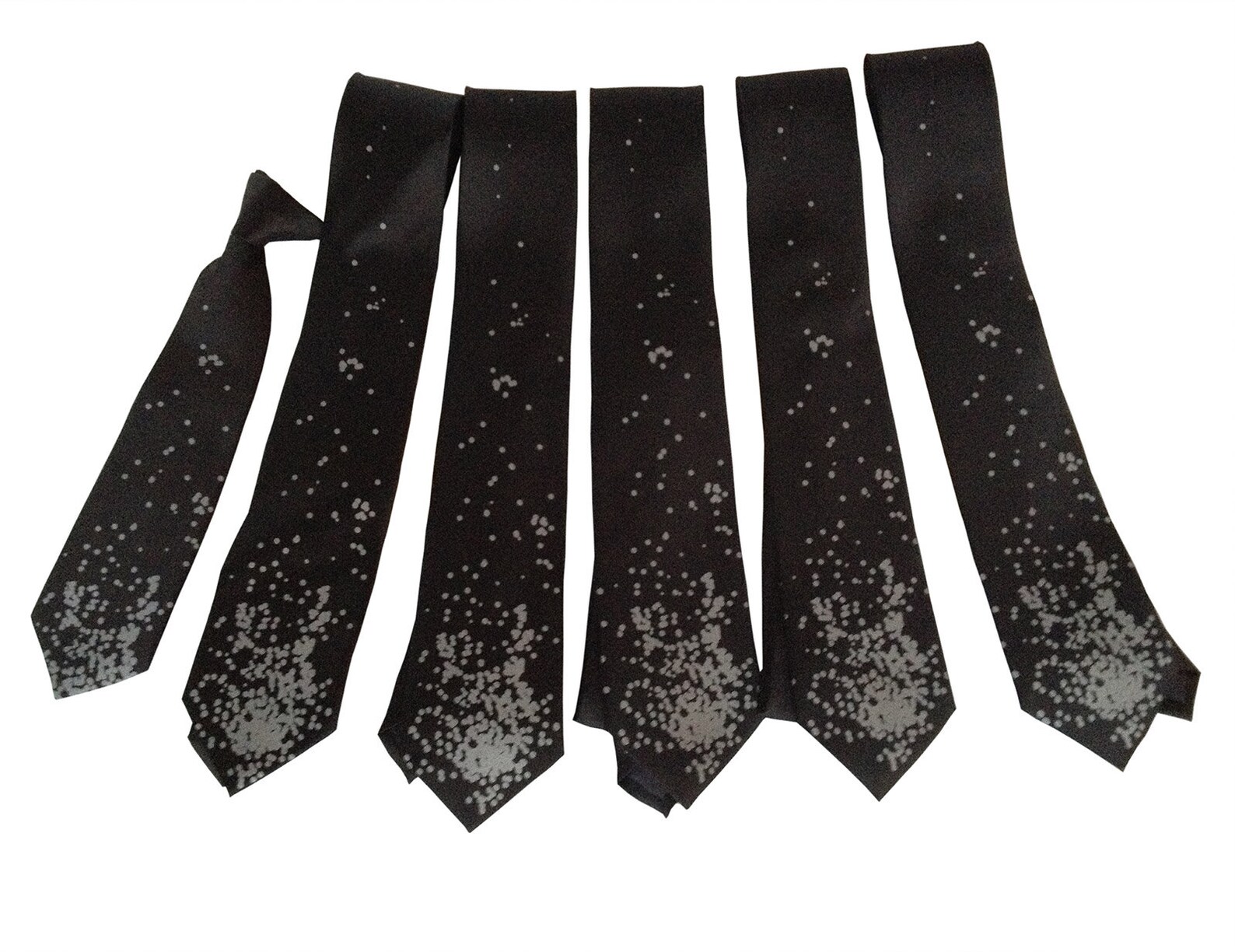 Champagne Bubbles Necktie. "champagne Wishes and Caviar Dreams." 100% ...