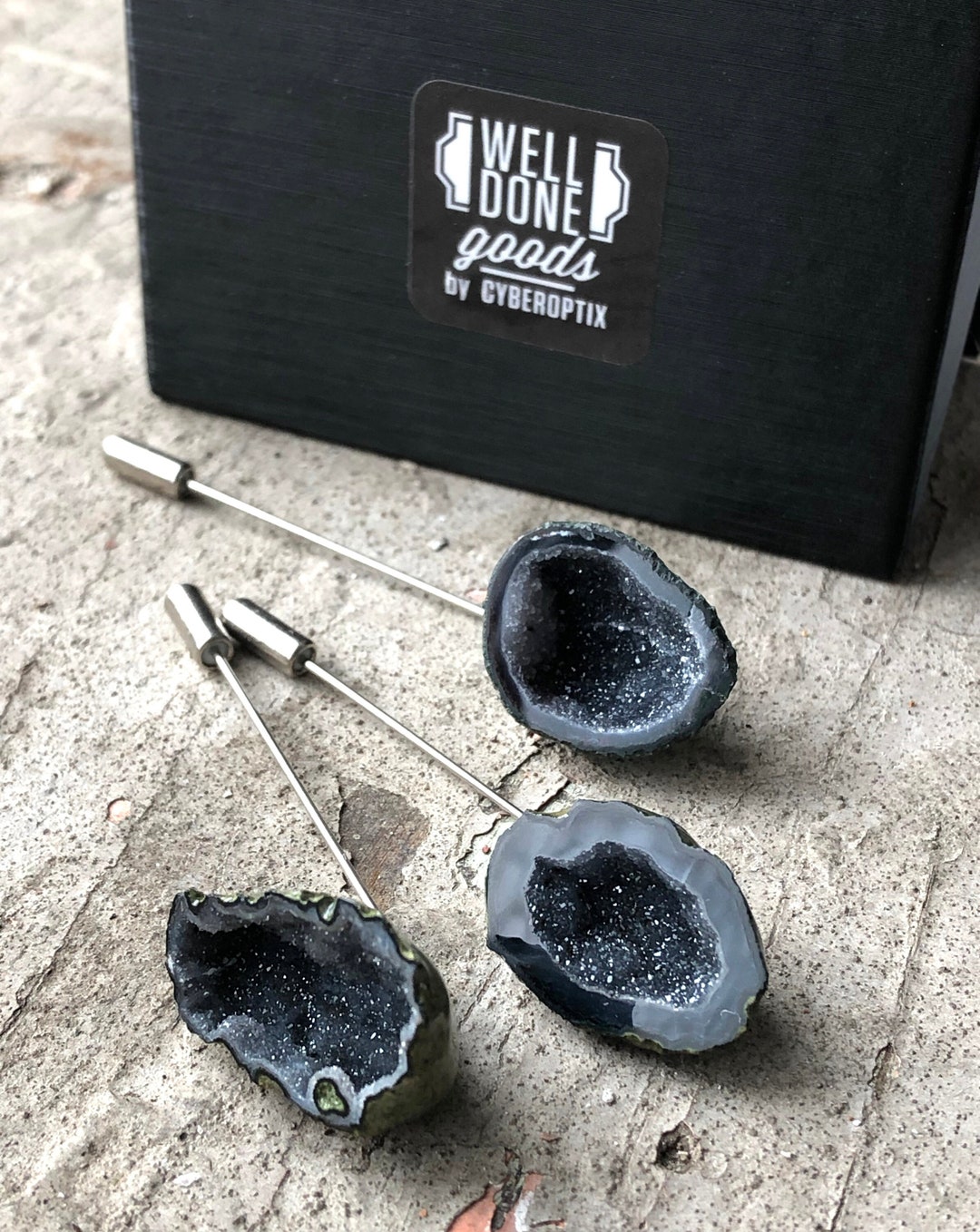 Amethyst Geode Lapel Pin Tabasco Geode Raw Stone Stick Pin. - Etsy