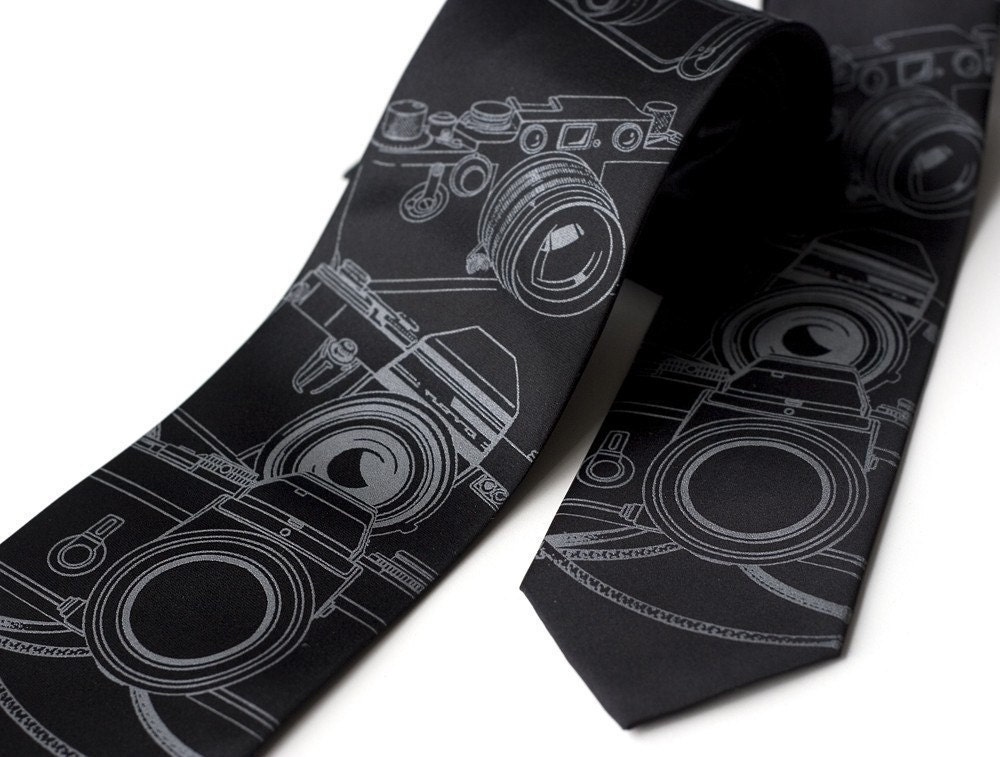 Camera Tie, SLR Camera Necktie. Mens Black Tie. Old Film Cameras ...