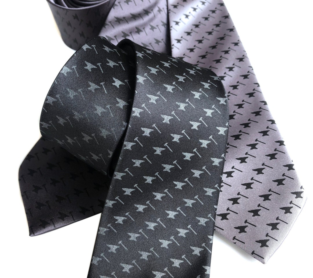 Blacksmith Anvil, Men's Necktie. Anvil, Hammer Tie. Gifts for Men ...