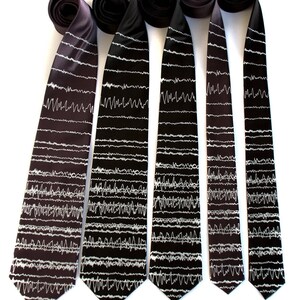 EEG Necktie Brainwaves Tie Sleep Cycles Brain Waves Necktie. Insomnia ...