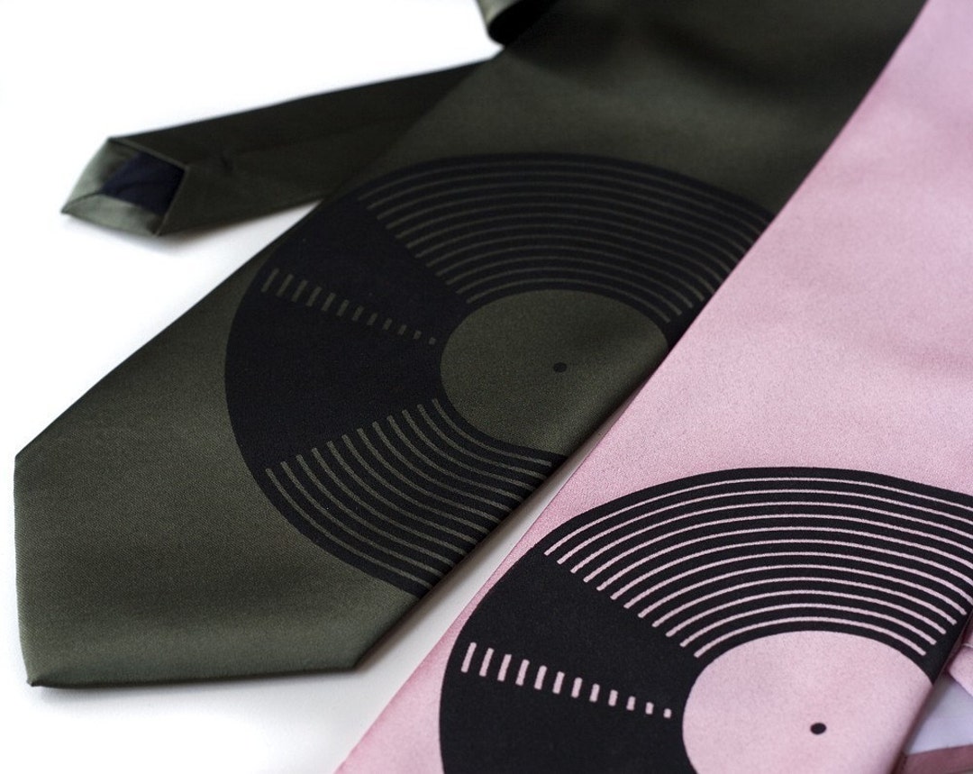 Record Necktie, Gift for Him. Vinyl Record, Tie for Men, Music Gift ...