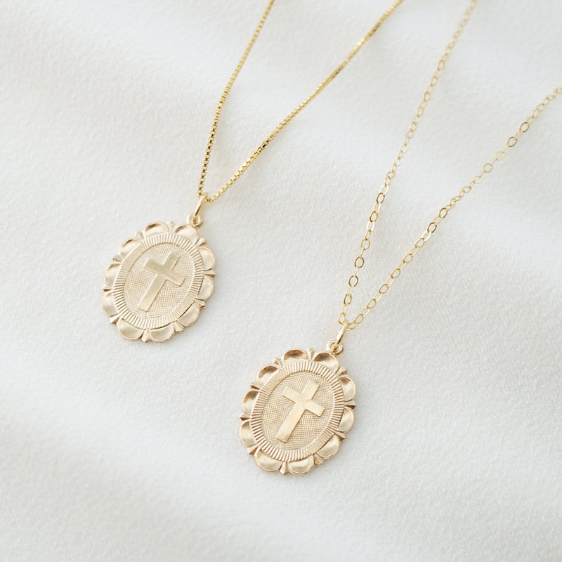 Medallion Jewelry - Etsy