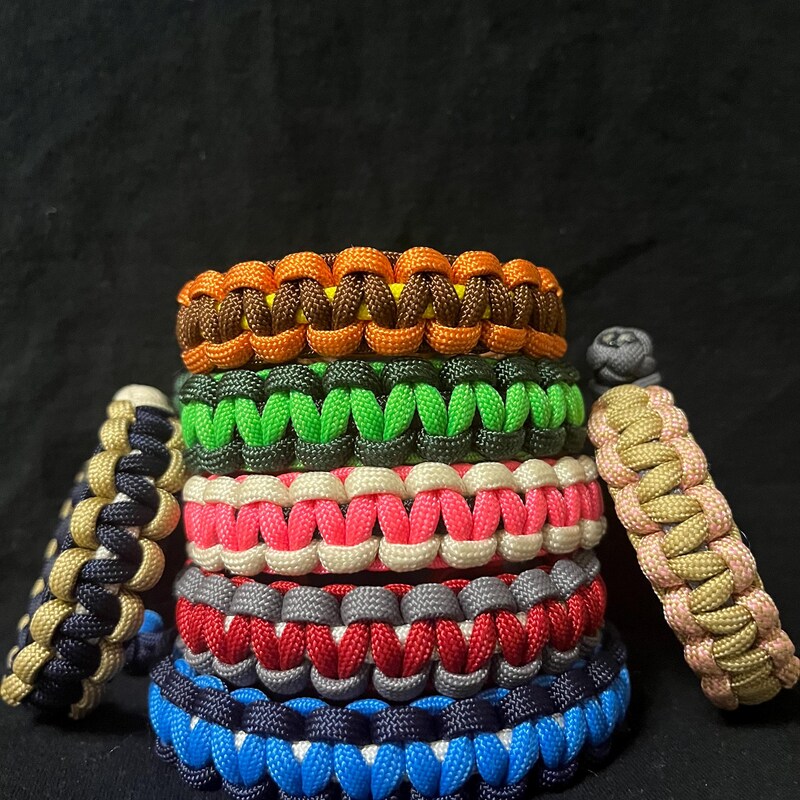 Survival Bracelet - Etsy