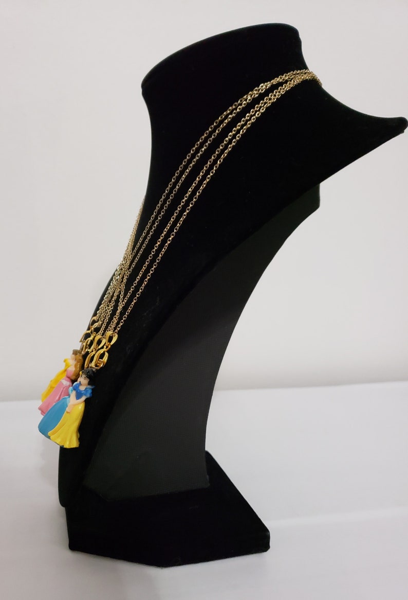 Disney Princesses Snow White Aurora Sleeping Beauty Cinderella Belle ...