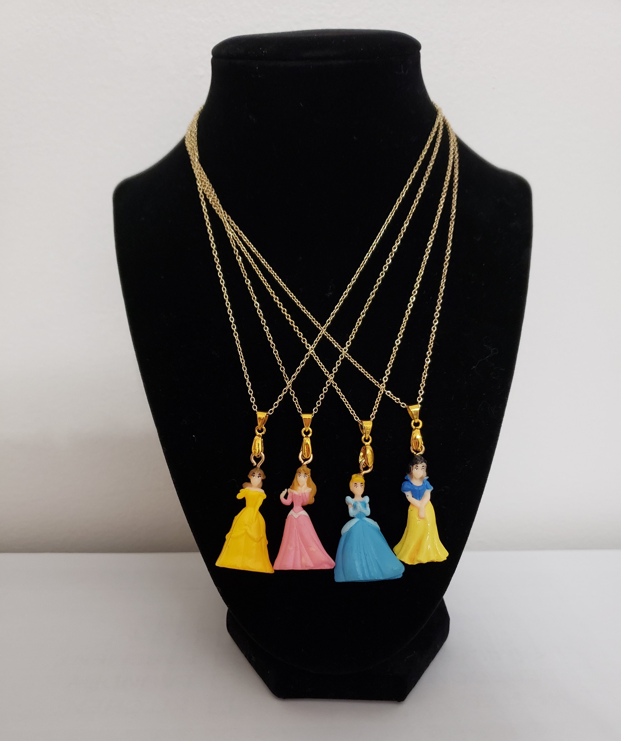 Disney Princesses Snow White Aurora Sleeping Beauty Cinderella Belle ...