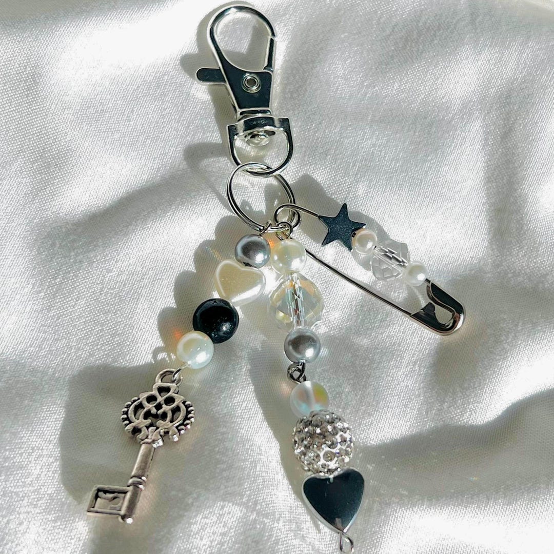 The Key to My Heart Y2K Black and White Star Girl Keychains, Safety Pin ...