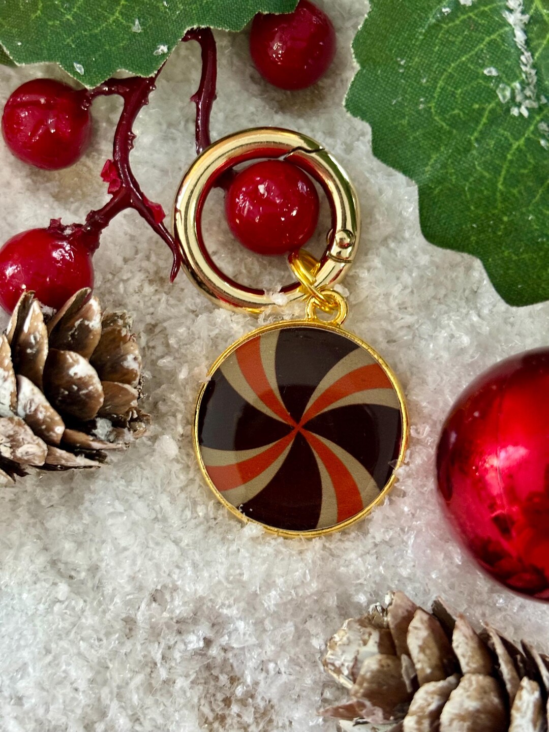 Gingerbread Swirl Dog Tag , Christmas Dog ID Tags - Etsy