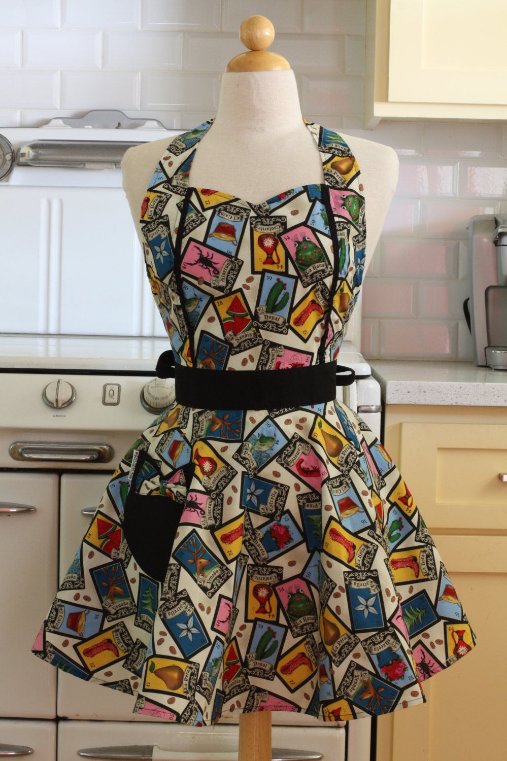 Apron Retro Style Sweetheart Neckline Loteria Full Apron | Etsy