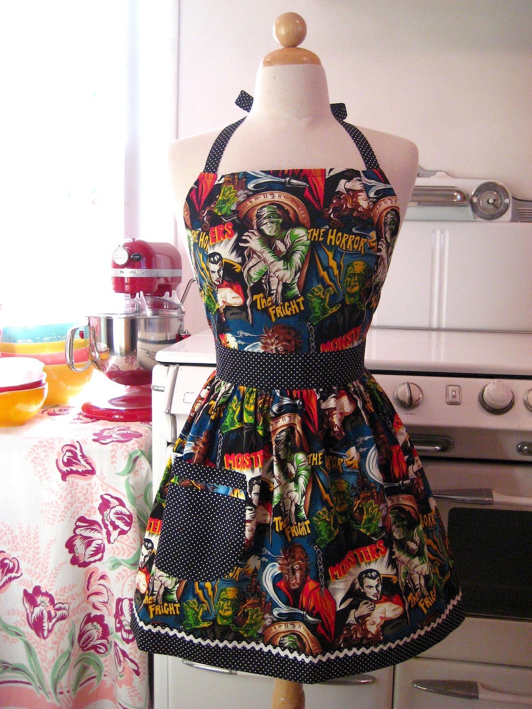 Classic Horror Movies Apron CHLOE - Etsy