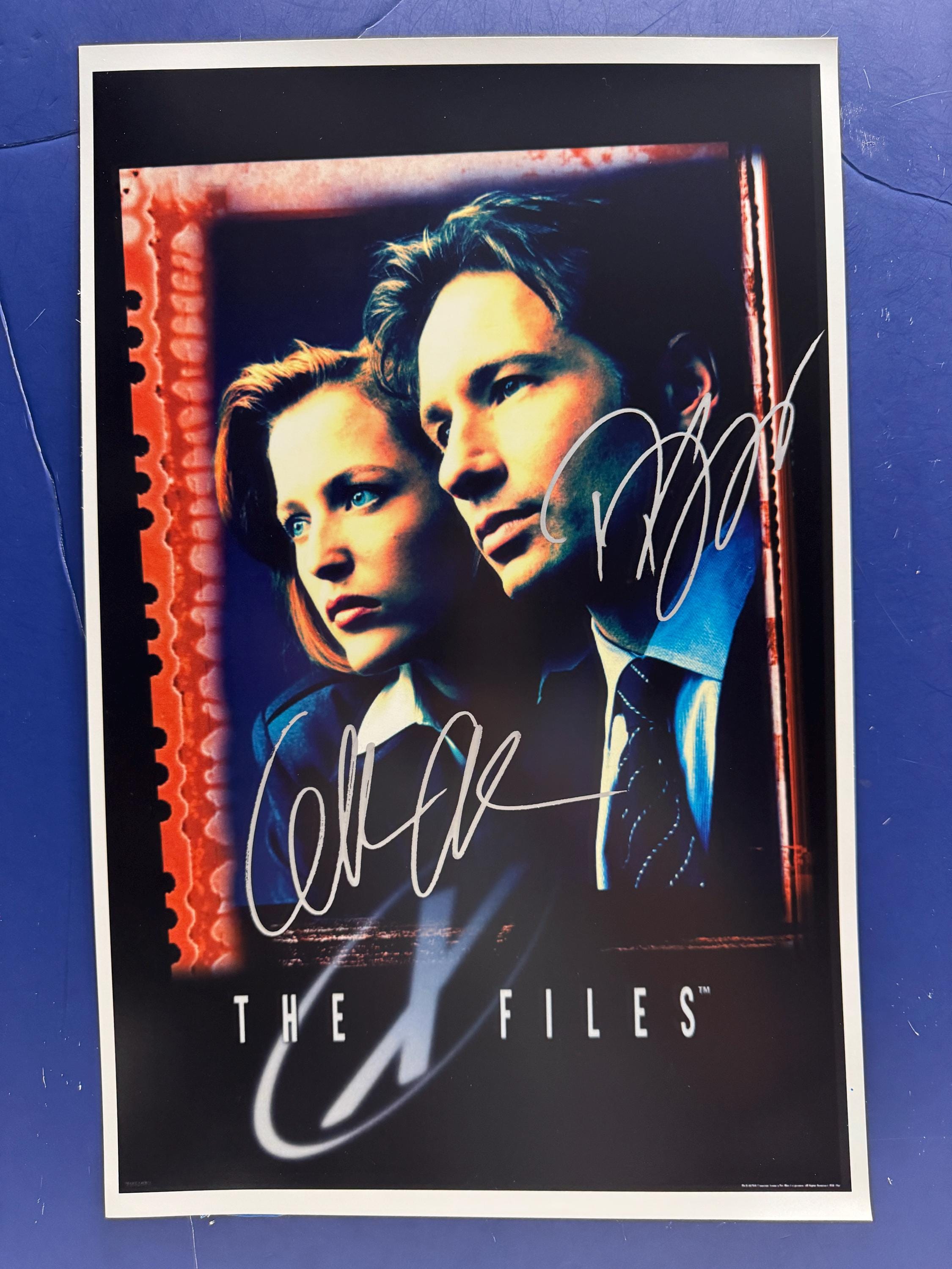 The X FILES - 2 Cast-members Signed Television Series Poster COA ...