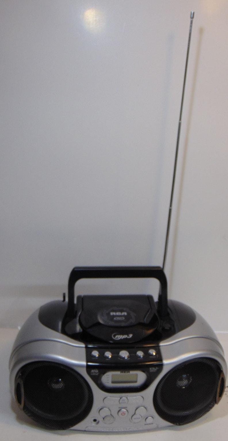 RCA Twin Bass RCD1598 Portable Boombox Fm/am/cd/mp3 Stereo Radio Tested ...