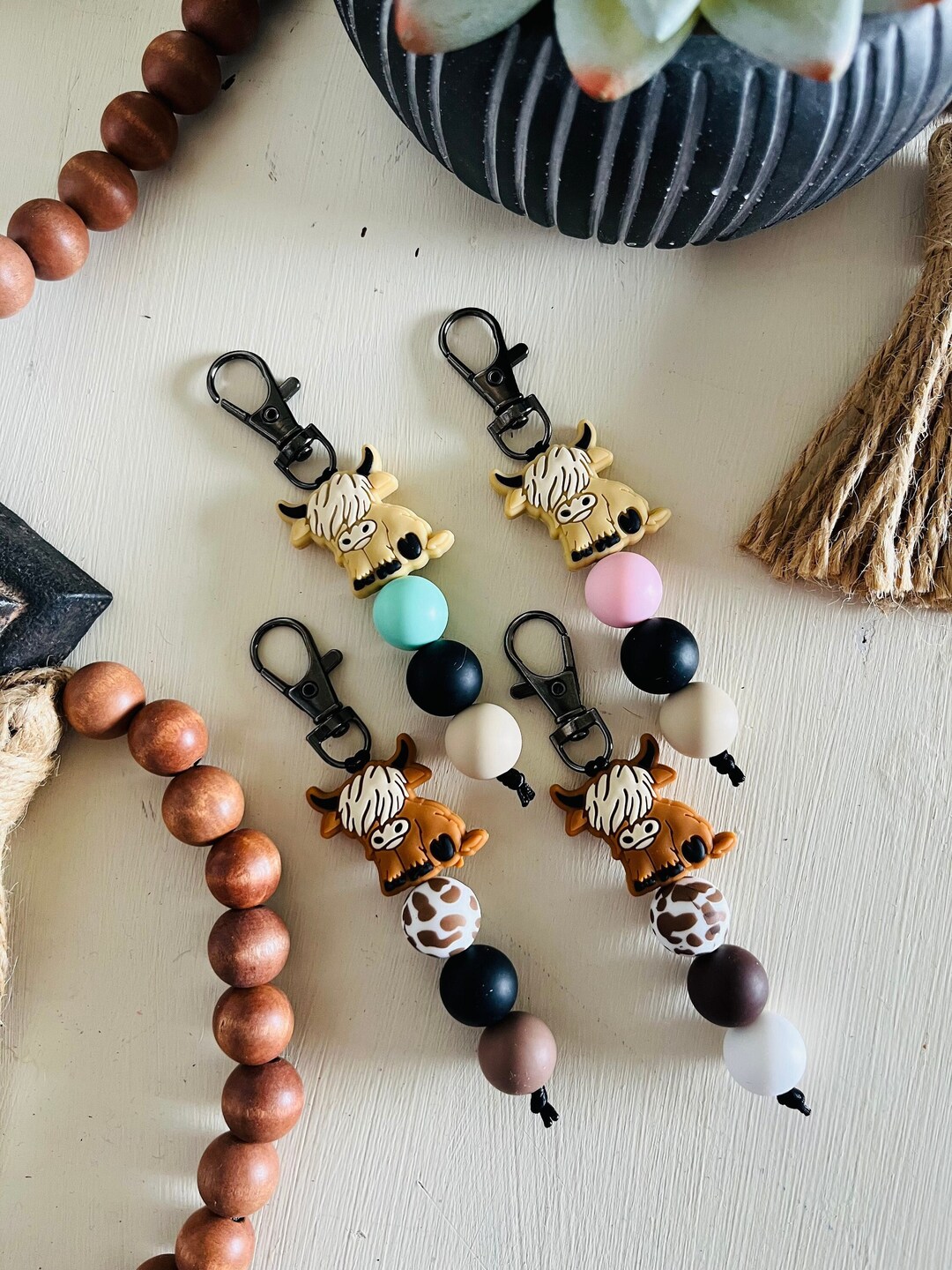 Highland Cow Keychain/cow Keychain/keychain/western Keychain - Etsy