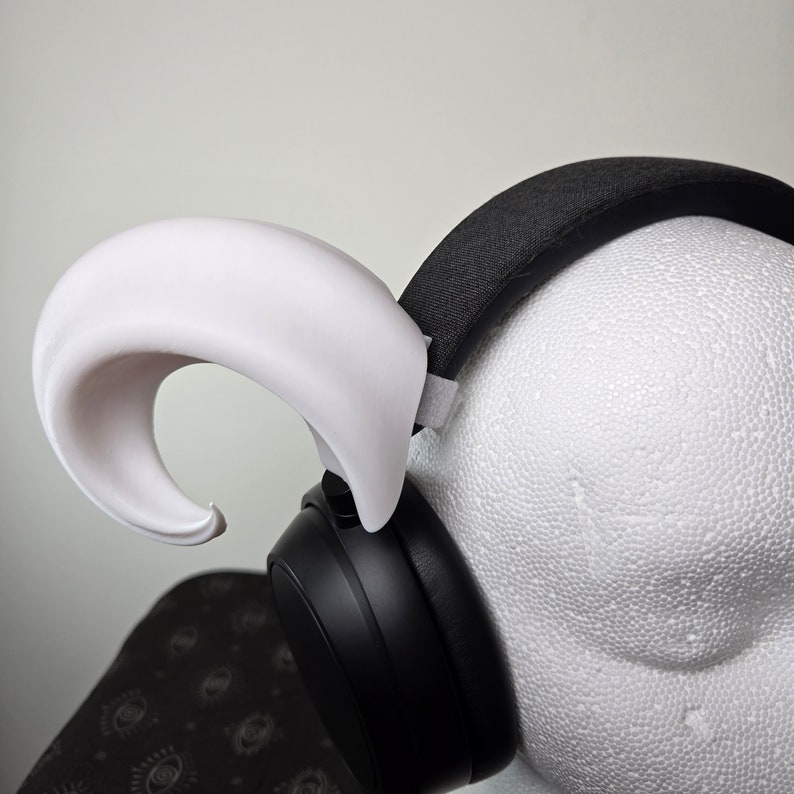 Hot-swappable Magnetic Headphone Horns, Ammon + Attachment for Headset ...