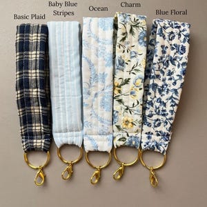 Handmade Keychain Wristlet / Quilted Wristlet - Etsy