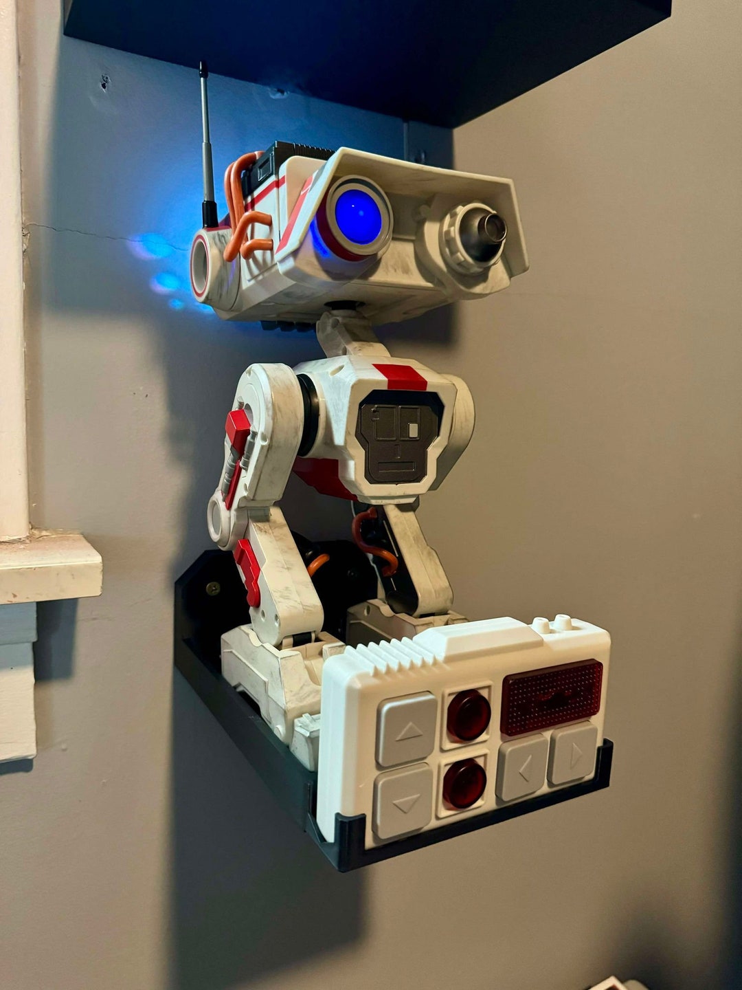 Droid Depot BD1 Series Droid Shelf - Etsy