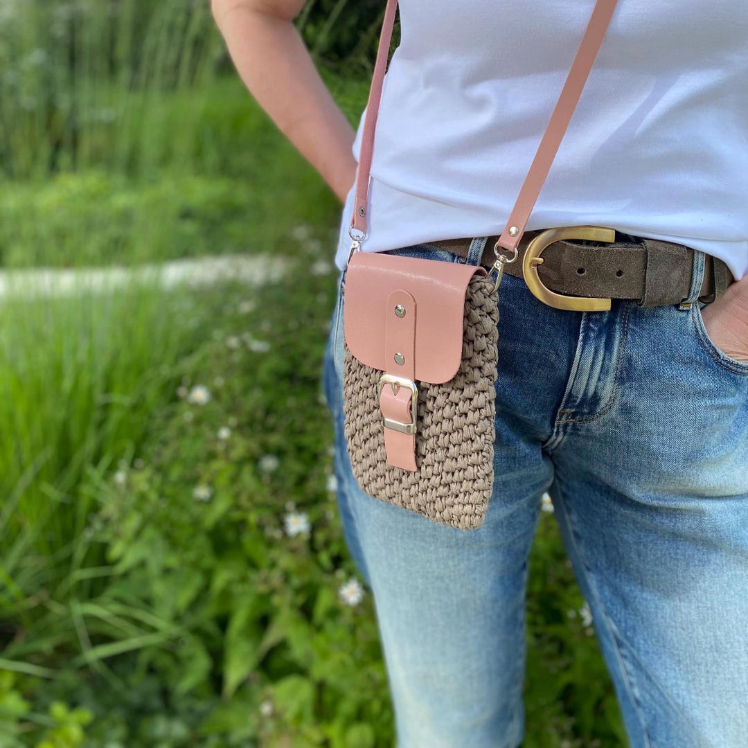 Crochet Raffia Phone Bag: Pink Smartphone Wallet, Mini Crossbody Purse ...