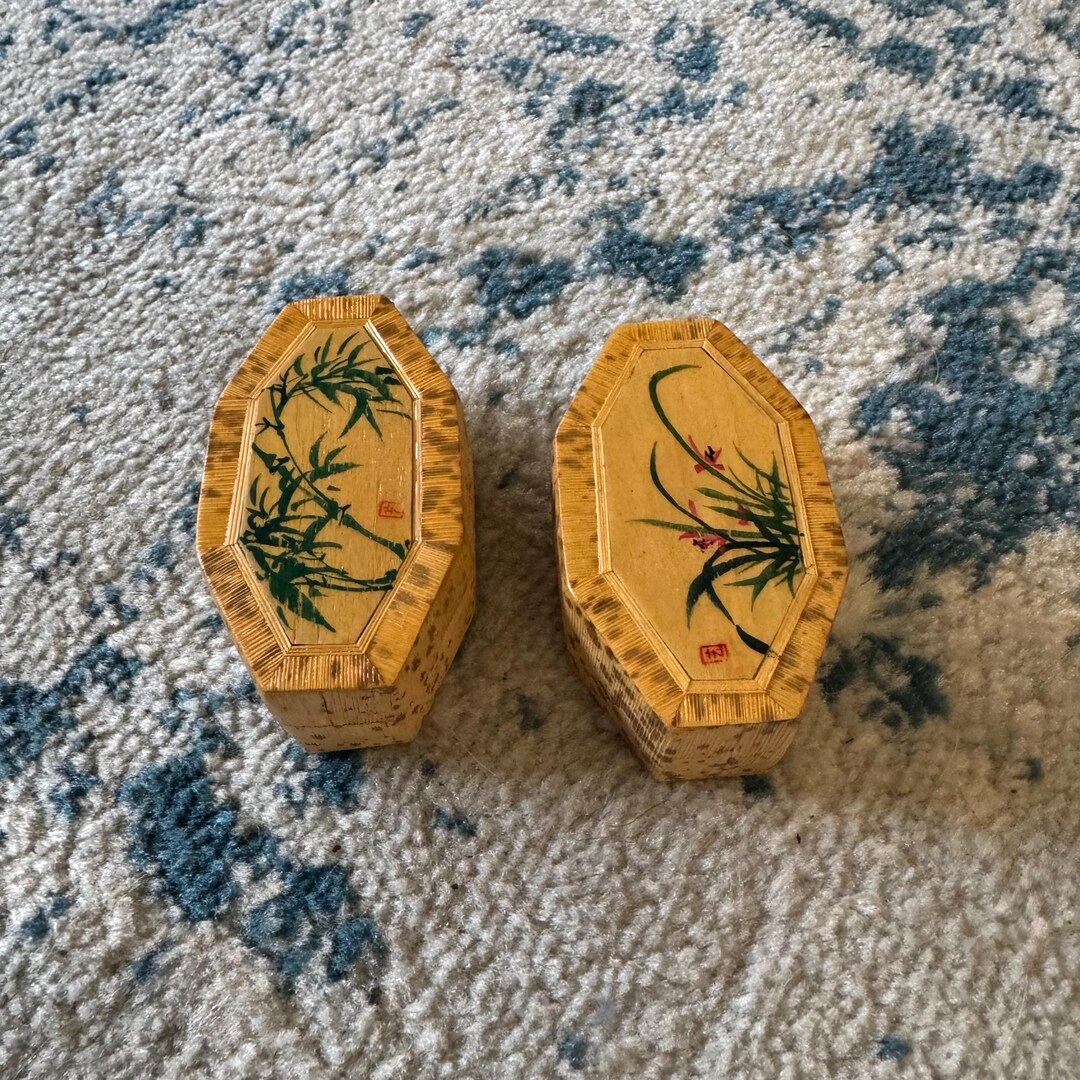 Two Vintage Bamboo Trinket Asian Boxes Green Silk Lined Hand Painted ...