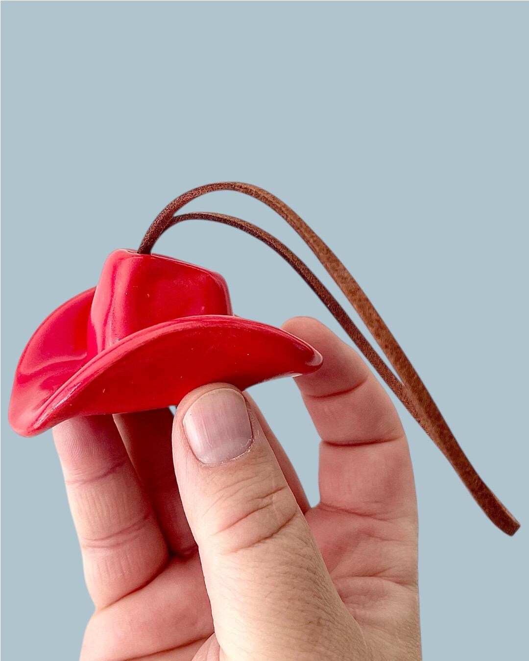 Ceramic Cowboy Hat Ornament – Red Glaze, Vegan Leather Cord - Etsy