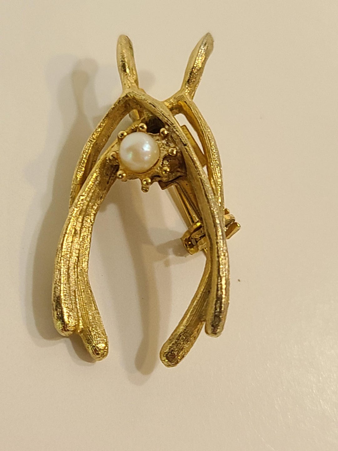 Vintage Double Wishbone Brooch With Faux Pearl ~ Good Luck and Fortune ...