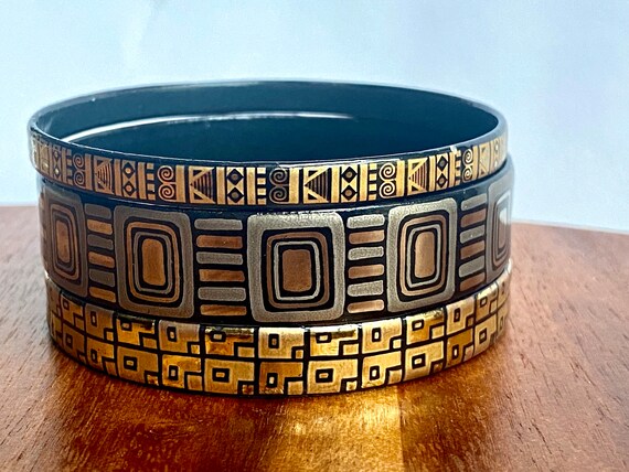 3 Three Vintage Hermes style, stacking bracelets. Set… - Gem