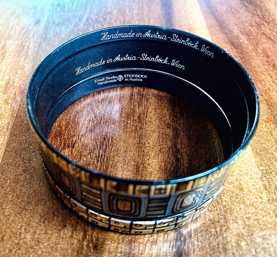 3 Three Vintage Hermes style, stacking bracelets. Set… - Gem