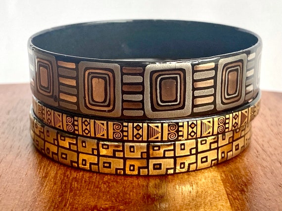 3 Three Vintage Hermes style, stacking bracelets. Set… - Gem