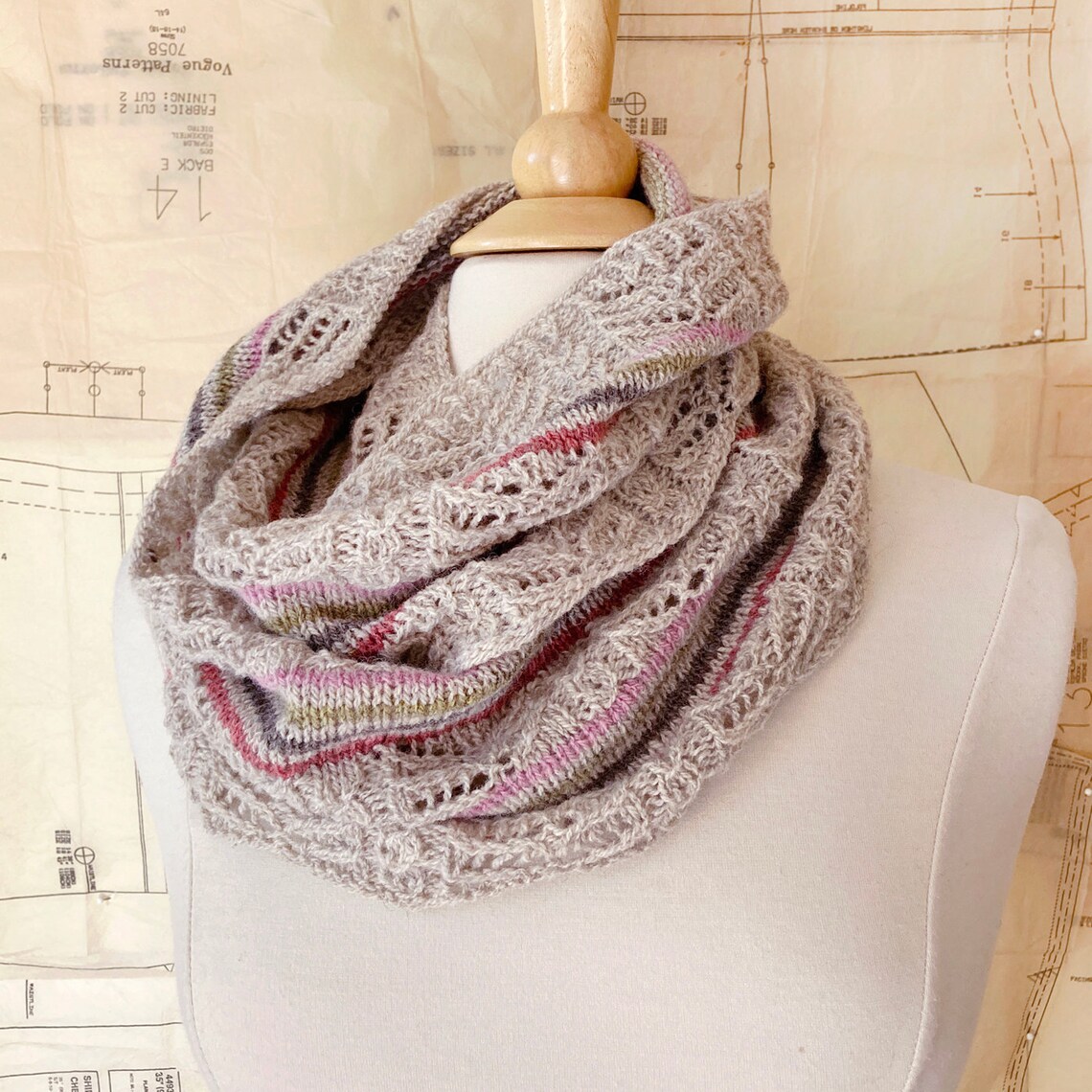 Katydid Cowl Knitting Pattern PDF - Etsy