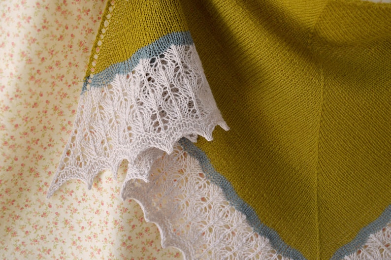 Oliveta Triangular Shawl Knitting Pattern PDF - Etsy