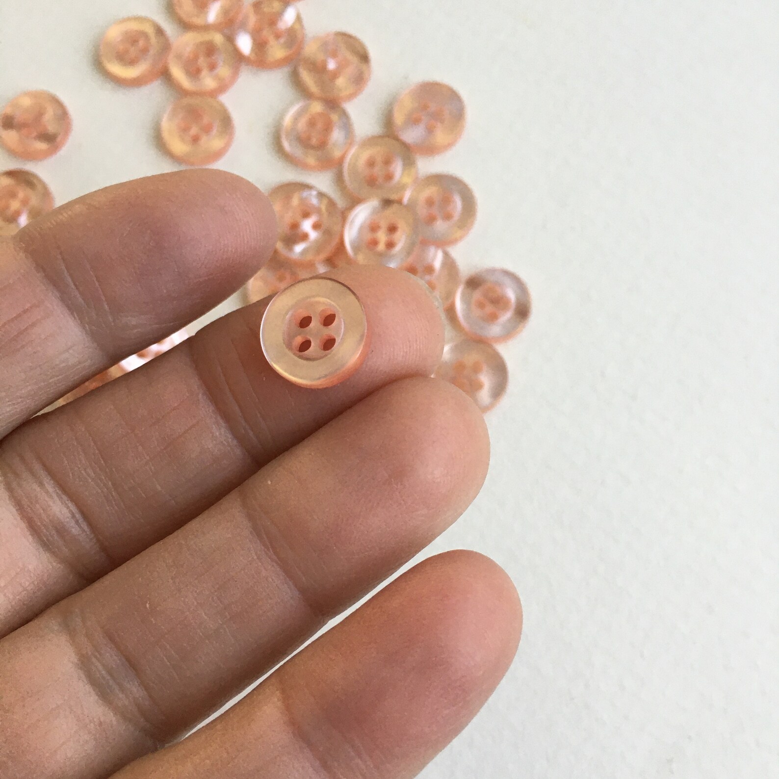 Shiny Light Peach Buttons Set of 40 7/16 in Diameter - Etsy.de