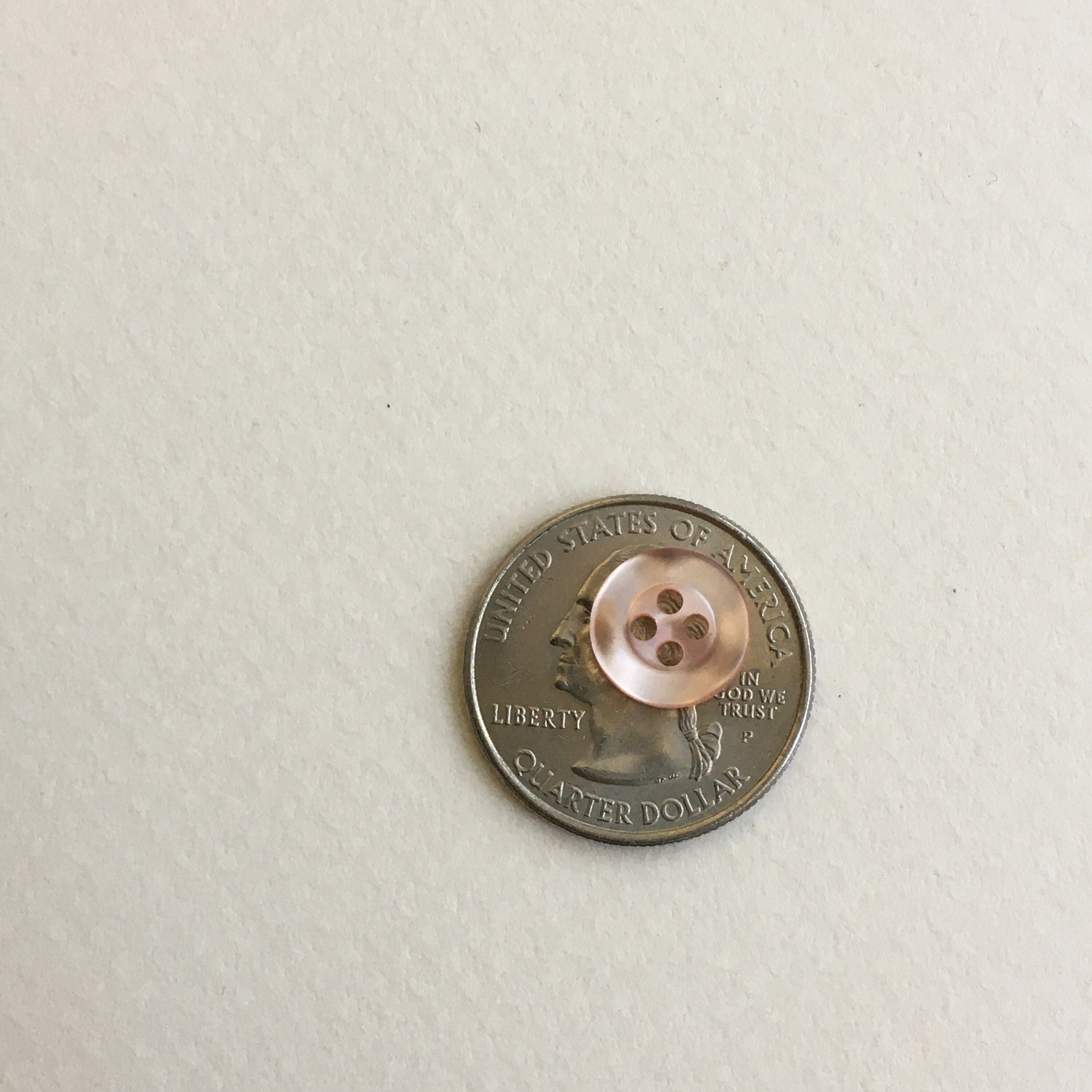 Shiny Light Peach Buttons Set of 40 7/16 in Diameter - Etsy.de