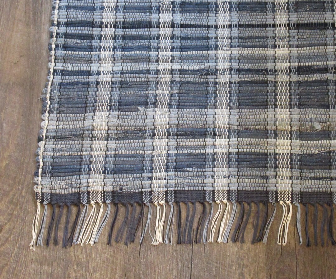 Rag Rug "tangled up in Blue Jeans Four" - Etsy