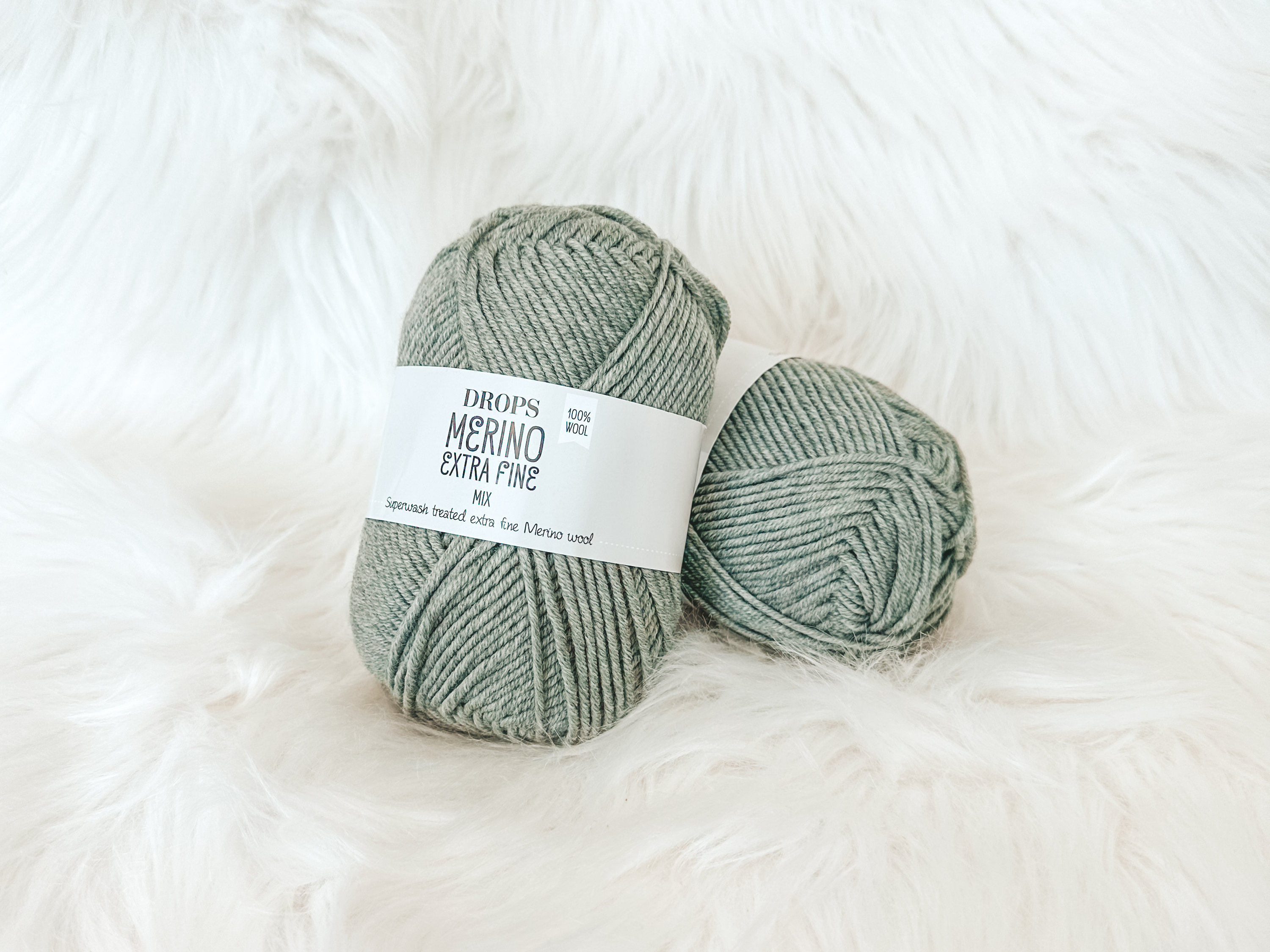 Drops Merino Extra Fine Wool Yarn, Superwash Yarn, DK Merino Wool ...