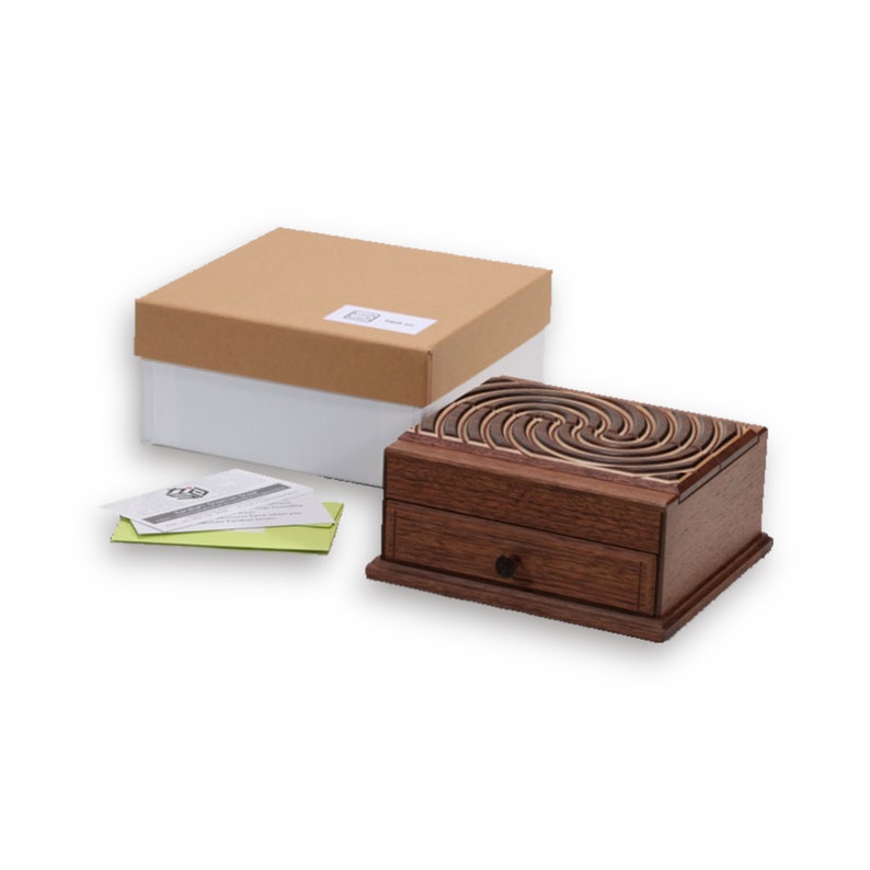 Japanese Puzzle Box Karakuri Ripple Out, Wood Puzzle Box, Wooden Brain ...