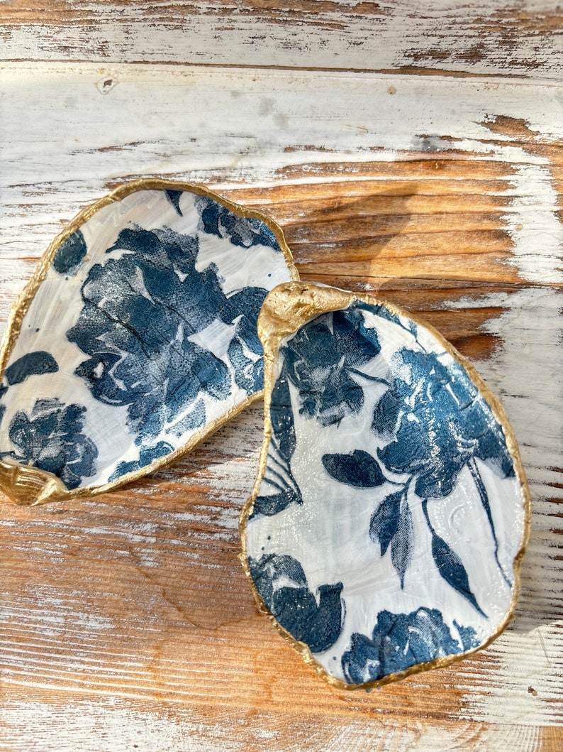 Navy Blue Floral Oyster Shell | Trinket/ring Dish | Jewelry Dish ...