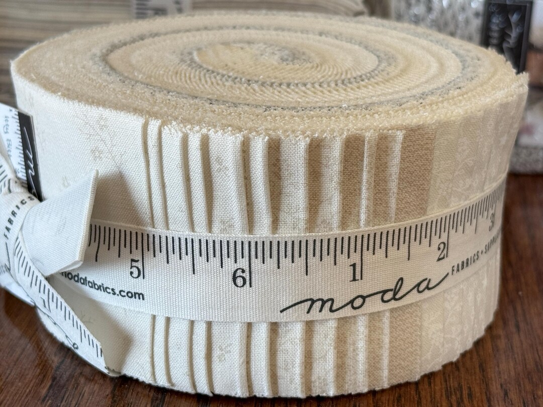 Itty Bitty Background Gatherings 40 Piece Jelly Roll by Primitive ...