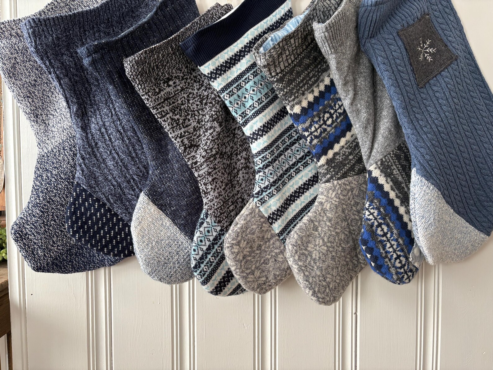 Sweater Stockings-9 Designs to Choose From-repurposed Clothing-days of ...