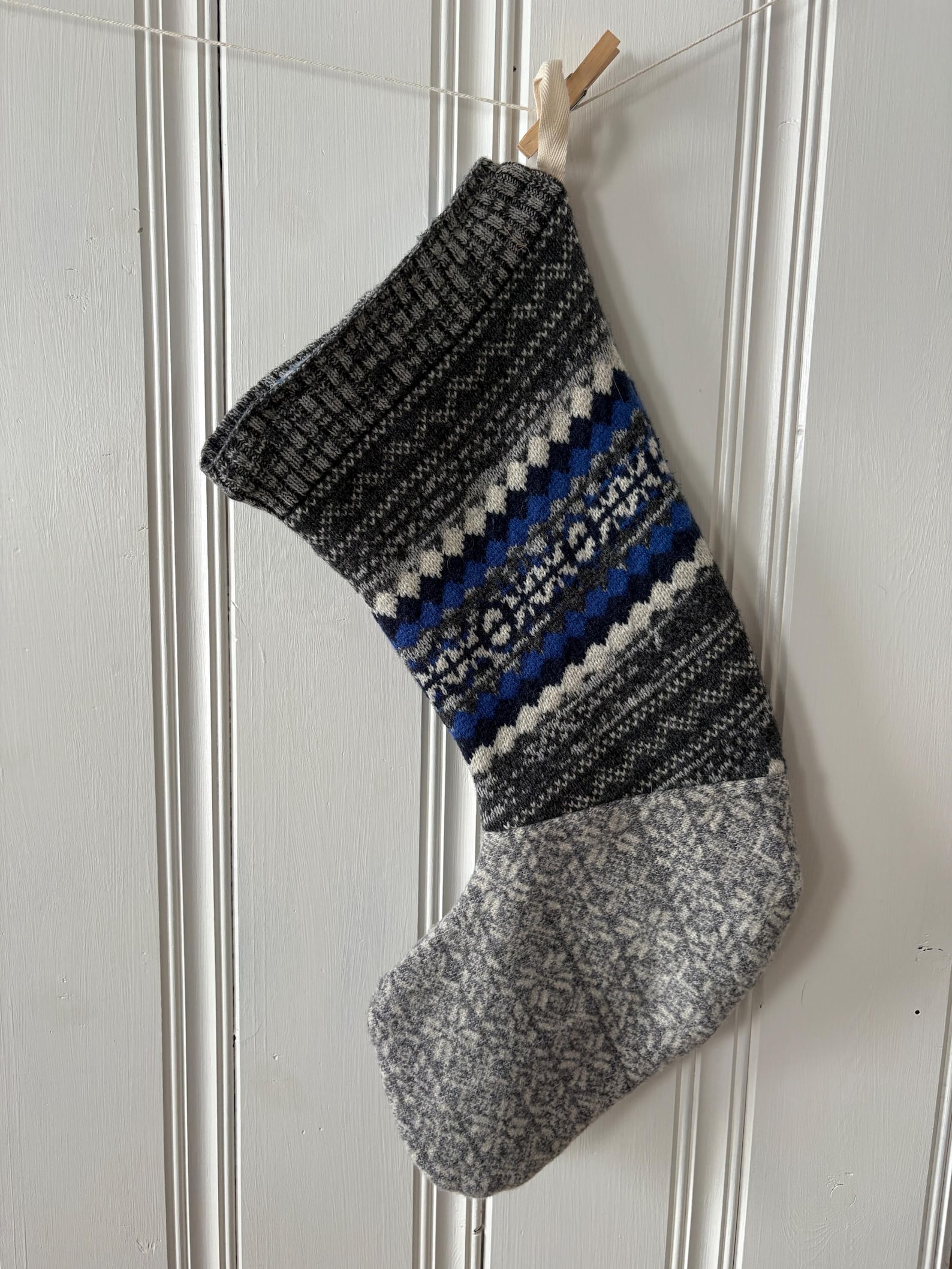 Sweater Stockings-9 Designs to Choose From-repurposed Clothing-days of ...